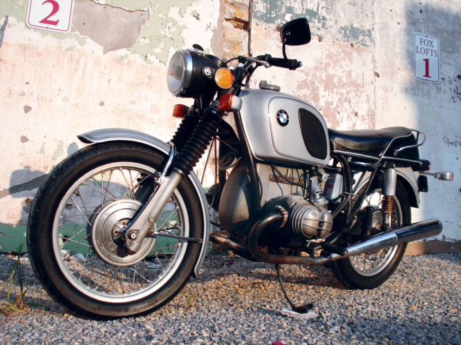 Ten Days With a 1973 BMW R75 /5 - Motorcycle Classics